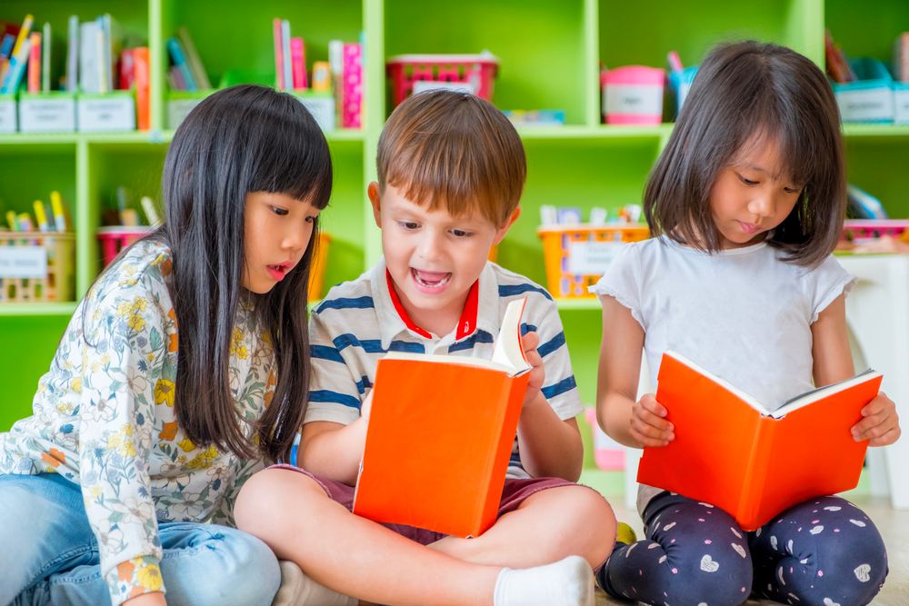 12 Best Reading Comprehension Activities & Games for Kids