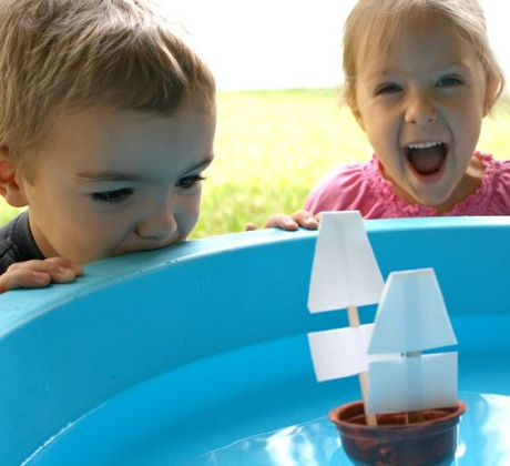 20 Best Thanksgiving Games for the Whole Family