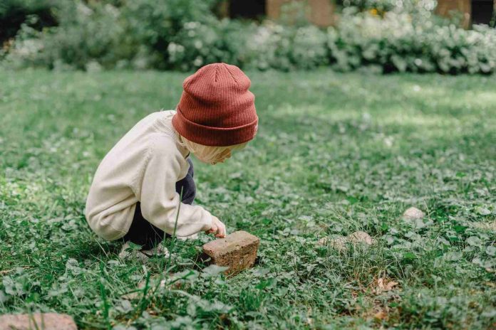 15 Best Spring Activities for Kids in 2025 [Updated List]