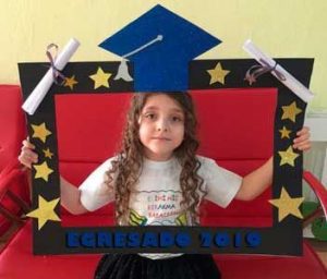 15 Best & Creative Kindergarten Graduation Ideas