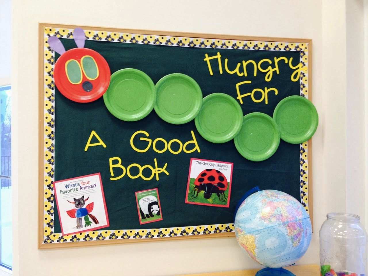 12 Best Reading Bulletin Board Ideas for Your Classroom